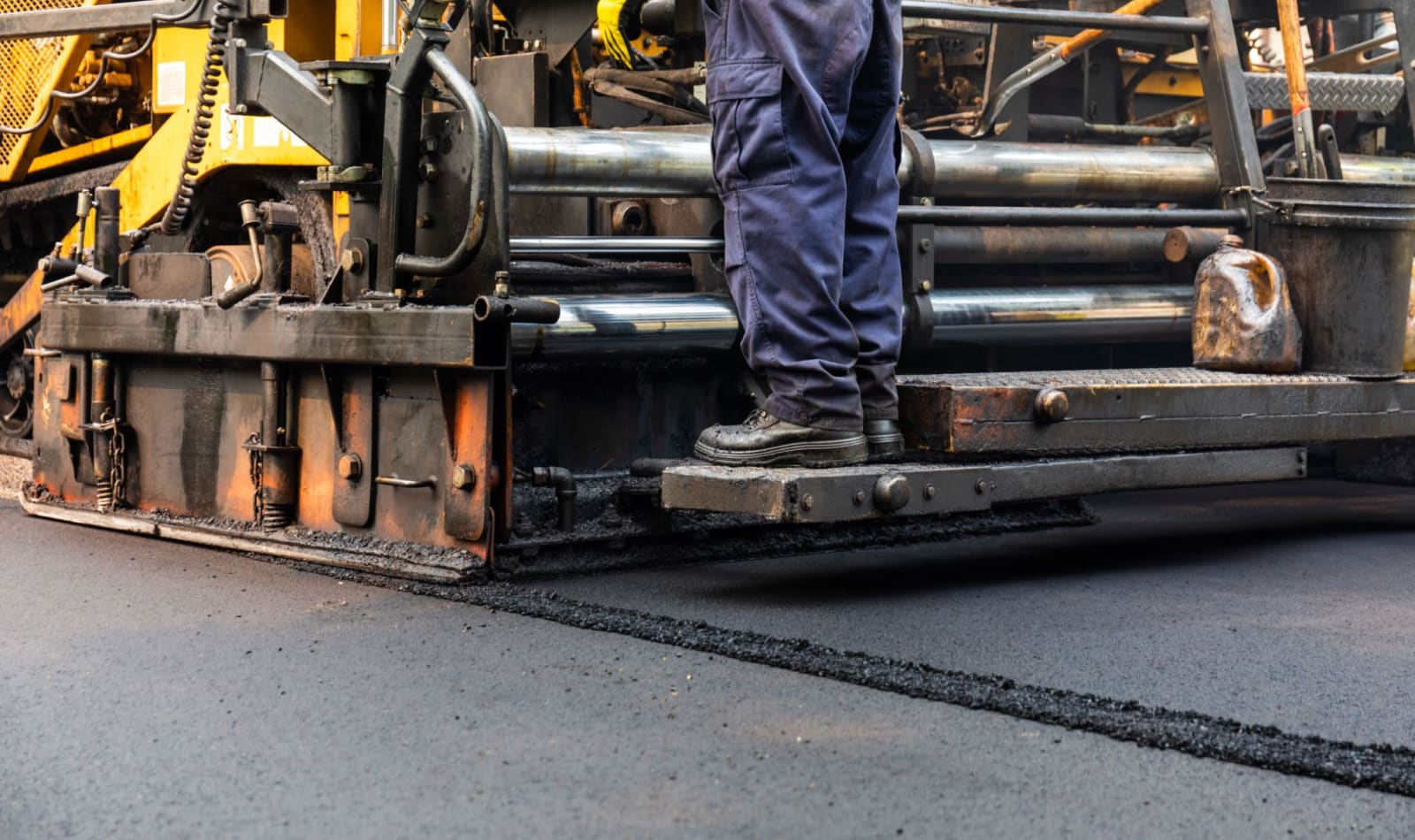Advantage Sealing Systems – Finest Asphalt Emulsion Made